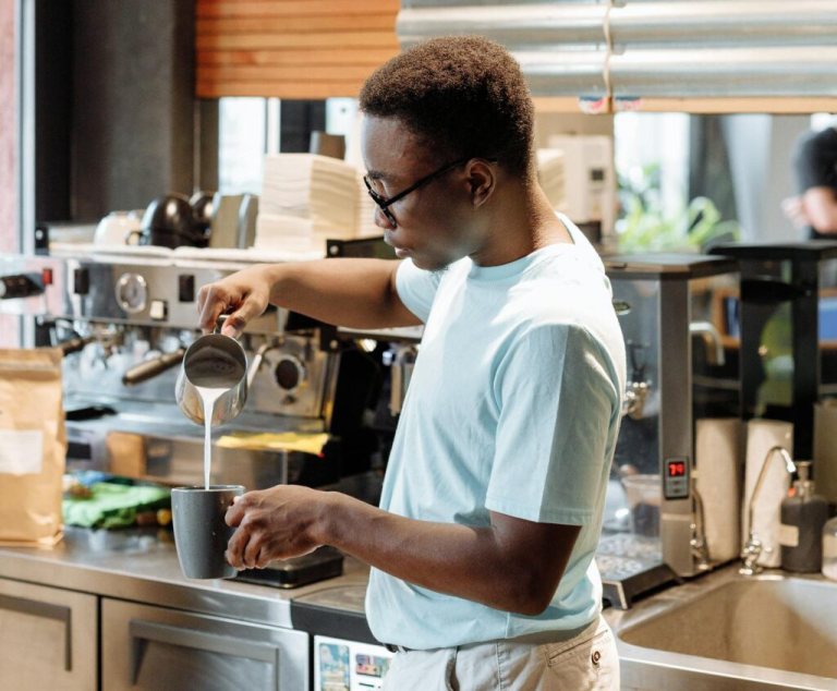 Dutch Bros Careers: How to Apply for Jobs (Fast-Track Guide)